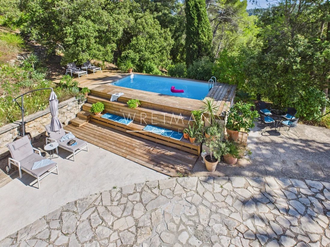 Exclusivity Charming Provençal In Le Val, Provence Alpes Côte D'azur ...