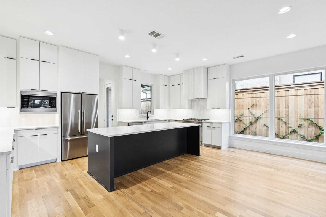 Zeitloses Design Trifft Auf Modernen In Dallas, Texas, Vereinigte ...