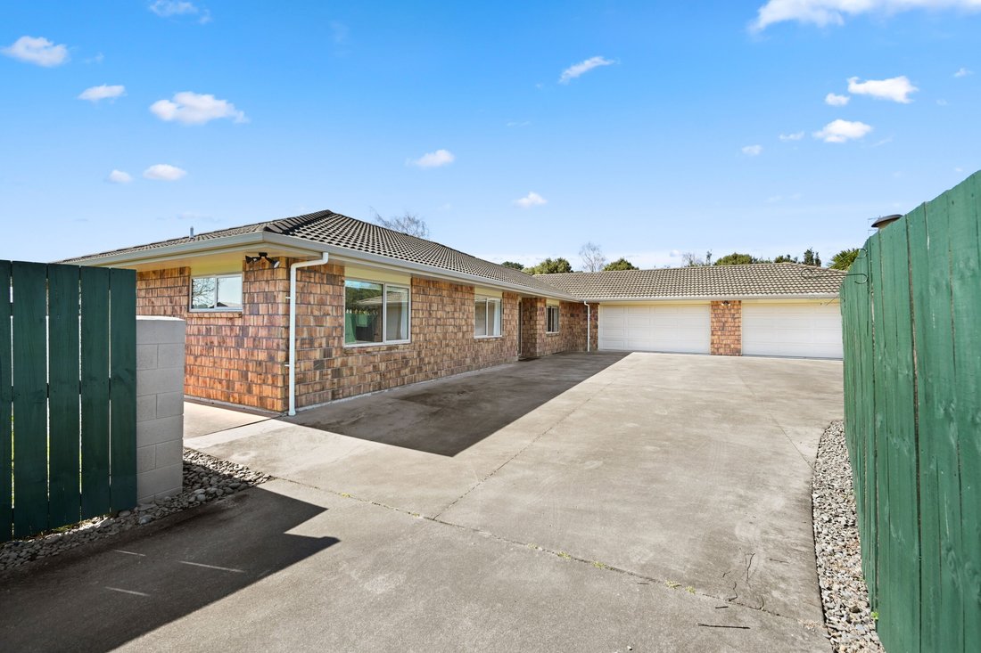Spacious Newstead Home With Rural Potential In Newstead, Waikato, New ...