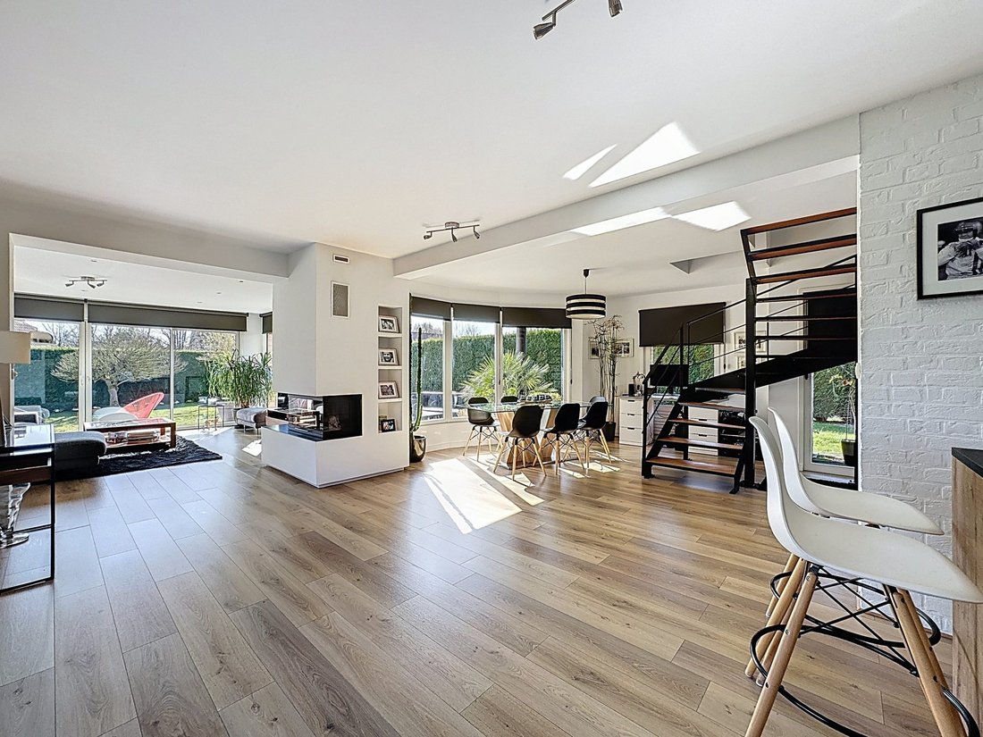 Bondues Individuelle In Bondues, Hauts De France, France For Sale (16261780)