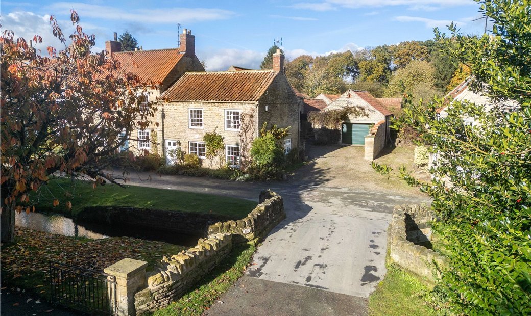 House, Brookside, Hovingham, York, North In Hovingham, England, United ...