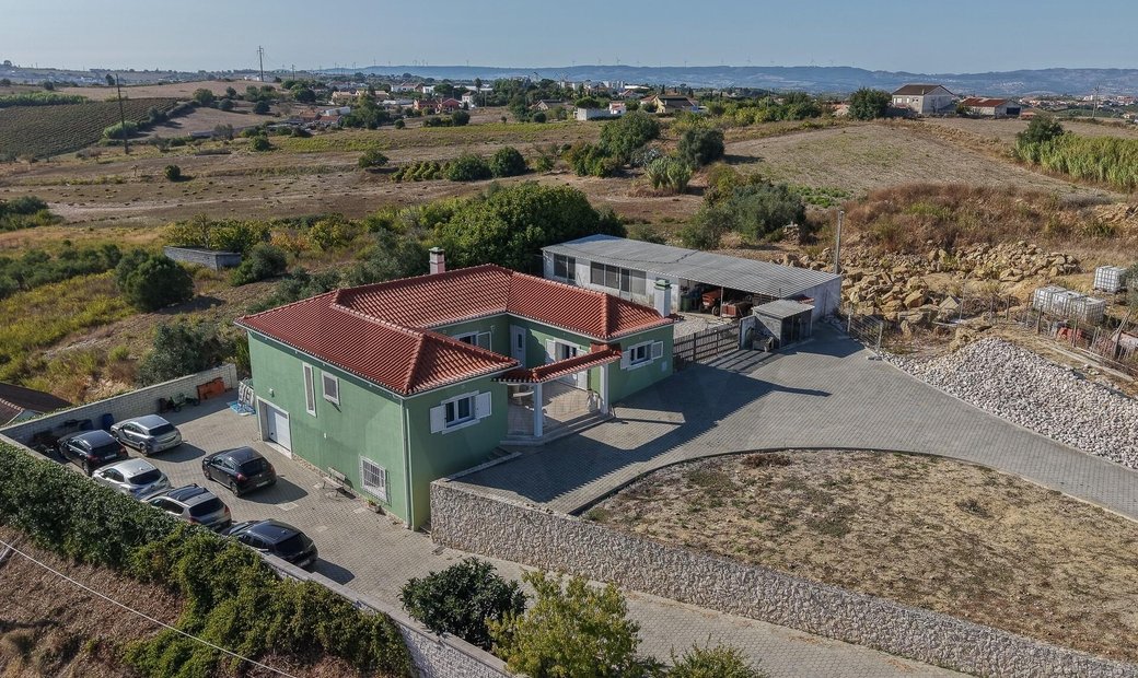Alenquer Town House In Carnota, Lisbon, Portugal For Sale (16270897)