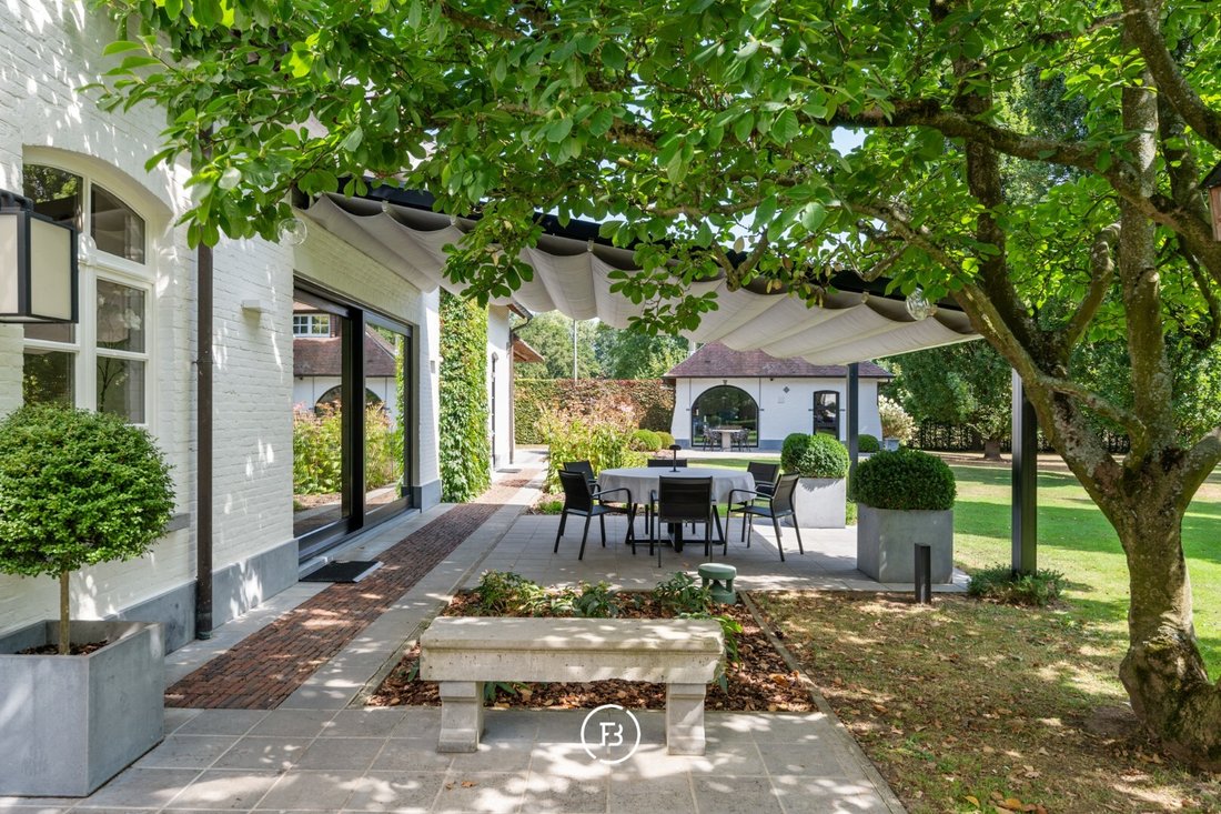 Hidden Country House In Beringen, Flanders, Belgium For Sale (16265550)