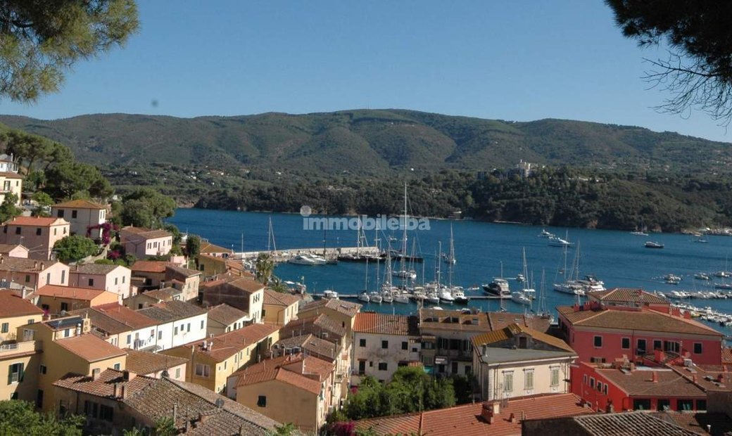 Porto Azzurro Centro En Porto Azzurro, Toscana, Italia En Venta (16263944)