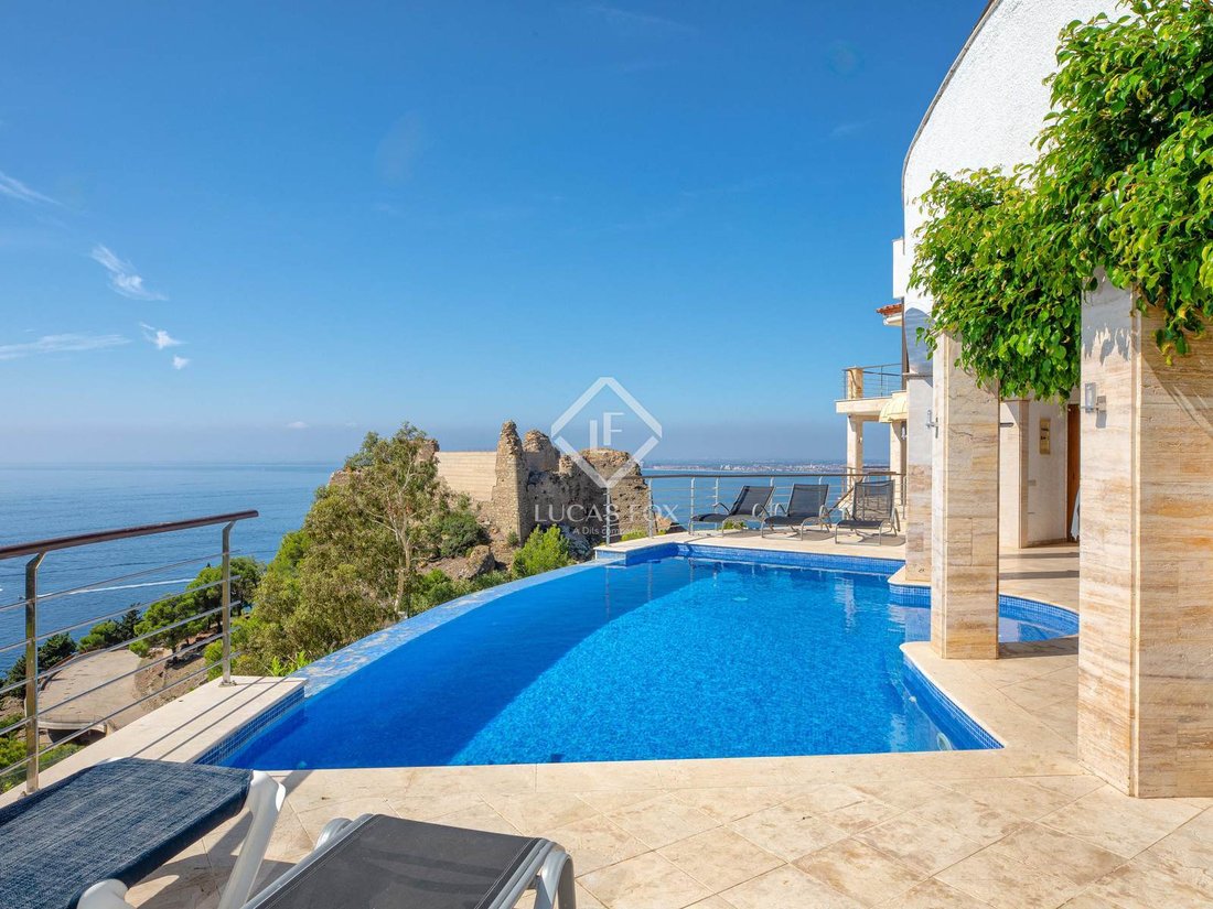 Roses House / Villa In Roses, Catalonia, Spain For Sale (16266621)