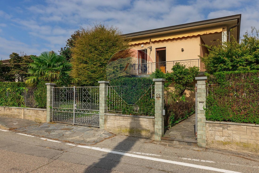 Villa Singola In Vendita A Induno Olona In Induno Olona, Lombardy ...
