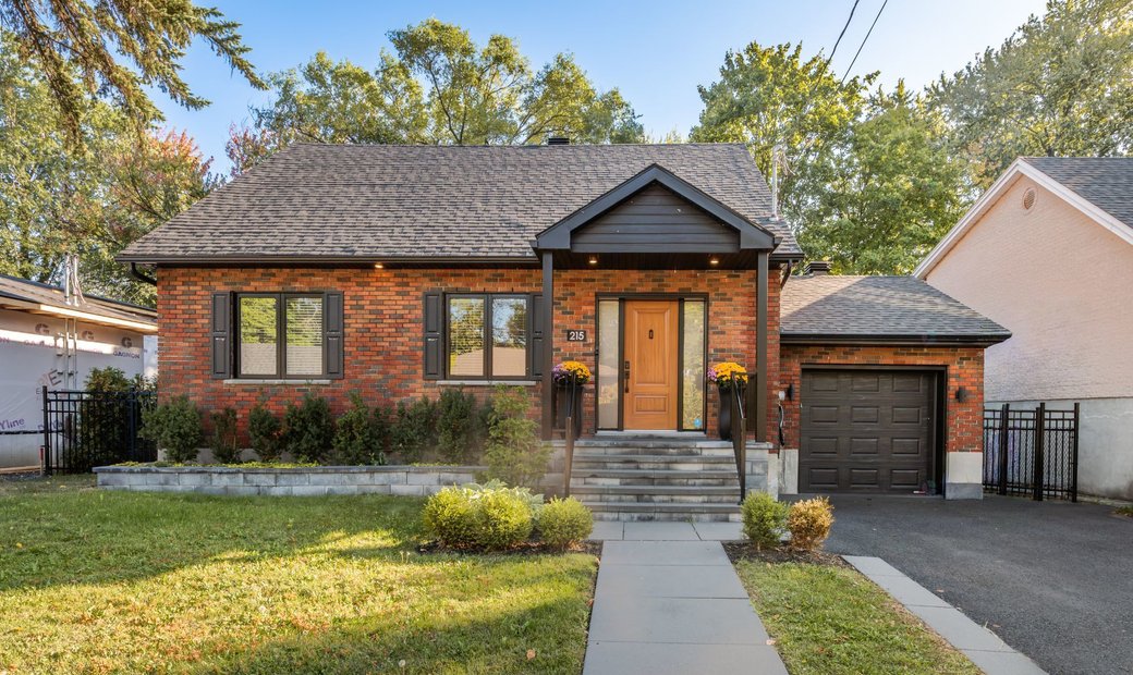 Saint Lambert, Quebec Dans Saint Lambert, Québec, Canada à Vendre ...