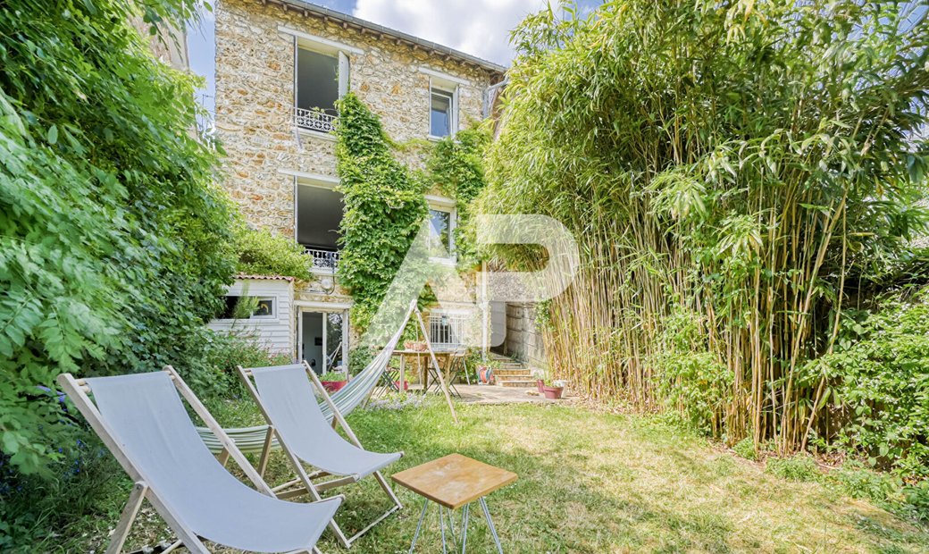 Sevres Rive Droite Charming House In Sèvres, île De France, France For ...