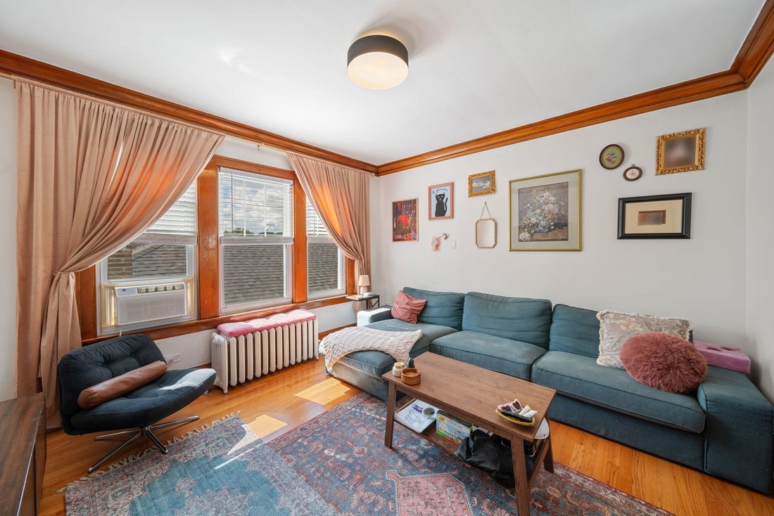 Multi Unit Chicago United States In Chicago, Illinois, United States ...