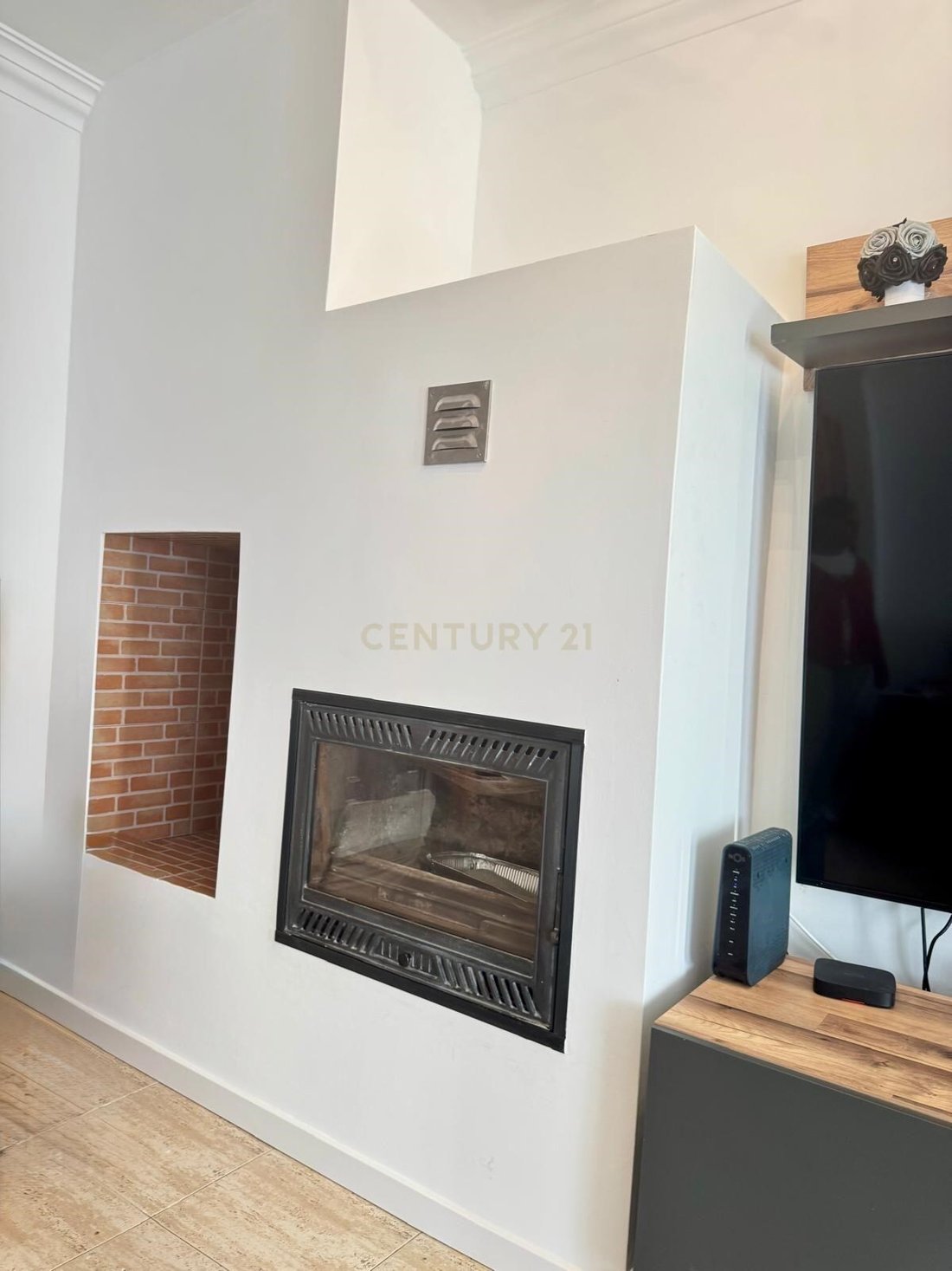 Charming 3 Bedroom House In União Das In Ramada E Canecas, Lisbon ...