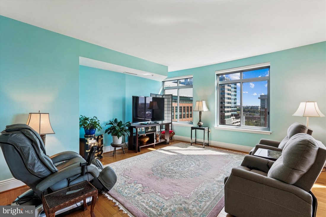 Residential Reston In Reston, Virginia, United States For Sale (16294670)