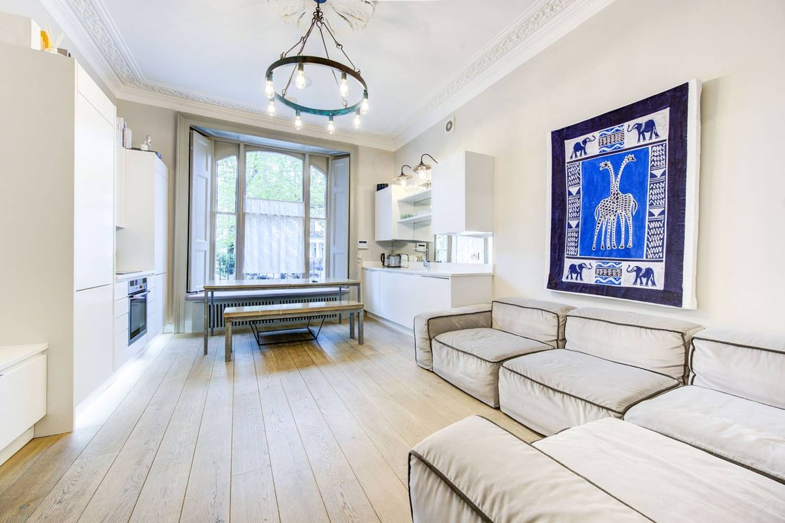 Westbourne Gardens, Notting Hill, W2 In Bayswater, Westminster, England ...