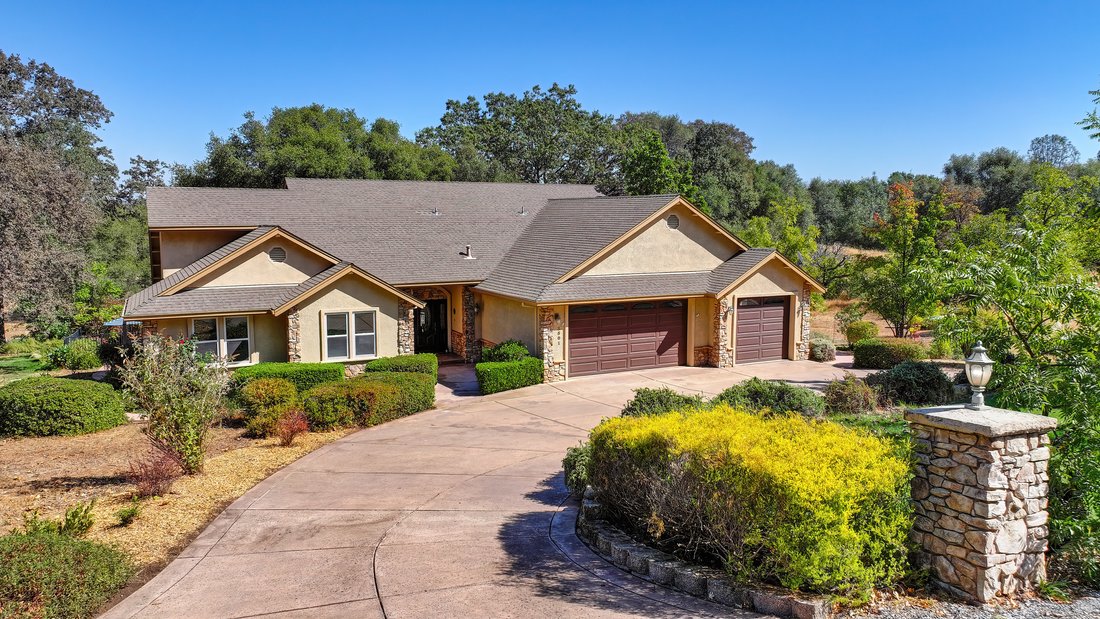 3501 Walnut Hill Drive, Cool, Ca 95614 In Cool, California, United ...