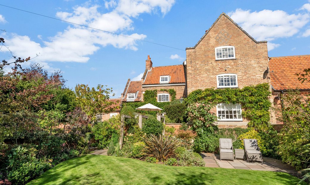 5 Bedroom Link Detached House For In Normanton On Soar, England, United ...