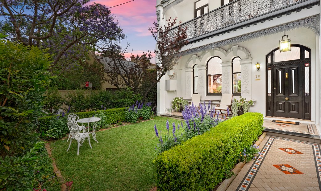 Impressive Family Terrace On Glebe Point In Glebe, New South Wales ...
