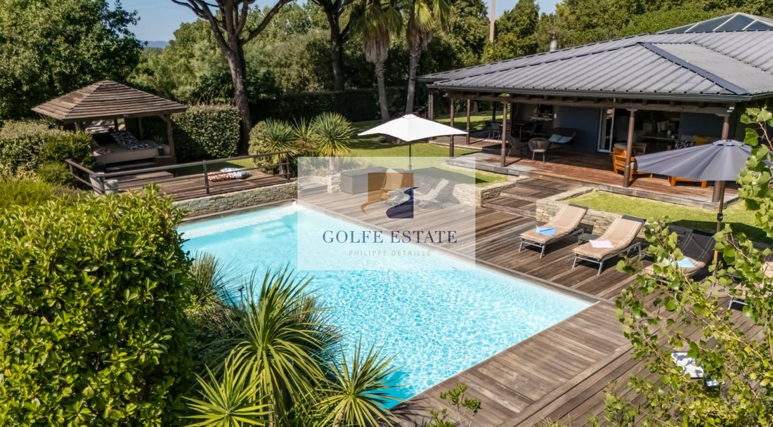 Villa 6 Room(s) 4 In La Croix Valmer, Provence Alpes Côte D'azur ...