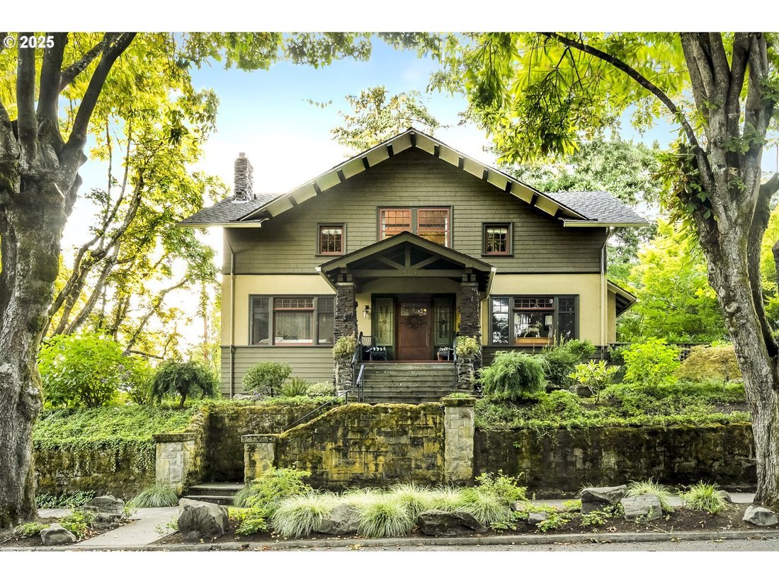 La Maison August Olson Dans Portland, Oregon, états Unis à Vendre ...
