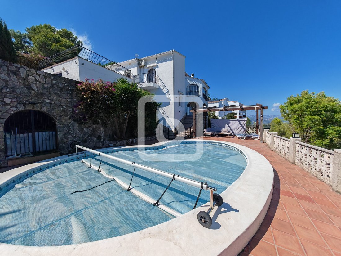 Stunning 4 Bedroom Villa With Panoramic In Oliva, Valencian Community ...
