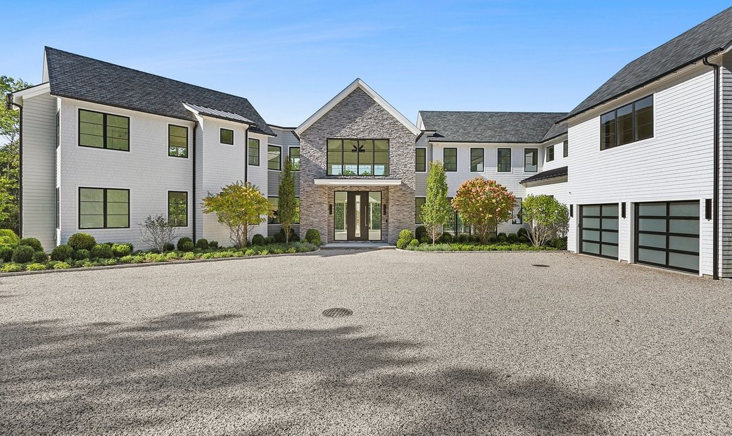 New Construction Masterpiece In Southampton, New York, United States ...