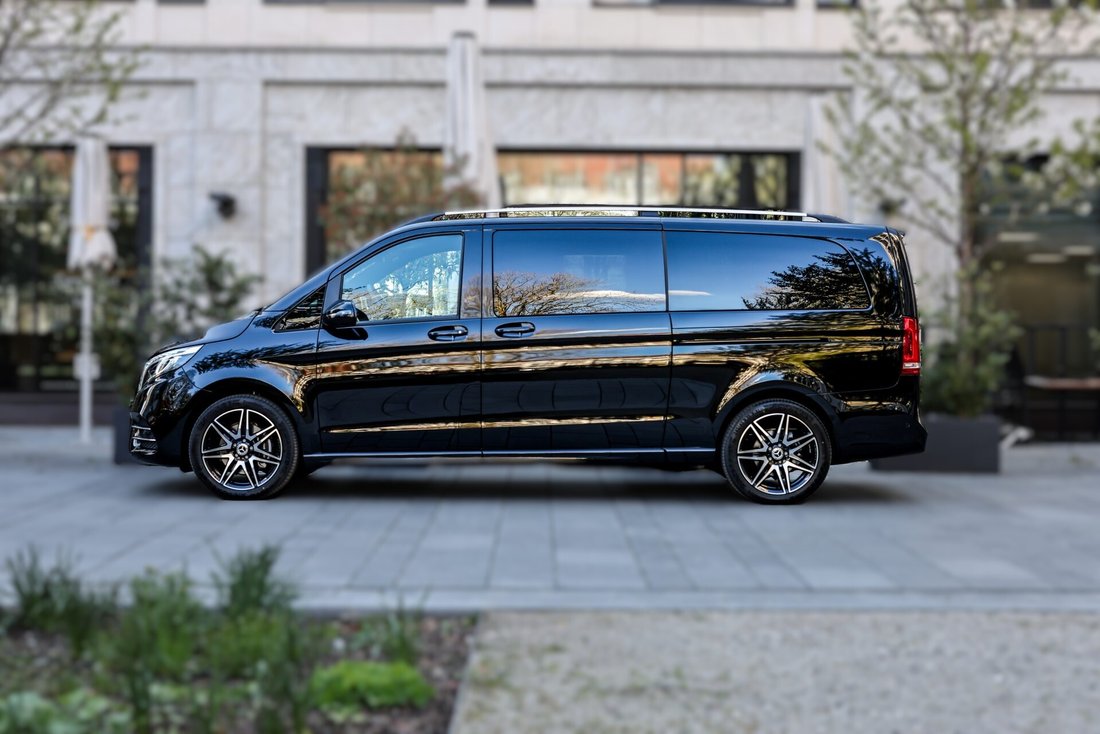 2025 Mercedes Benz V Class 300 In Pesaro, Marche, Italy For Sale (16321217)