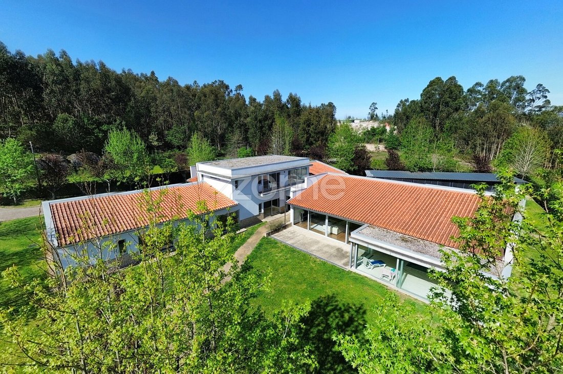 Haus Von Guimarães In Vila Nova De Sande, Braga, Portugal Zu Verkaufen ...