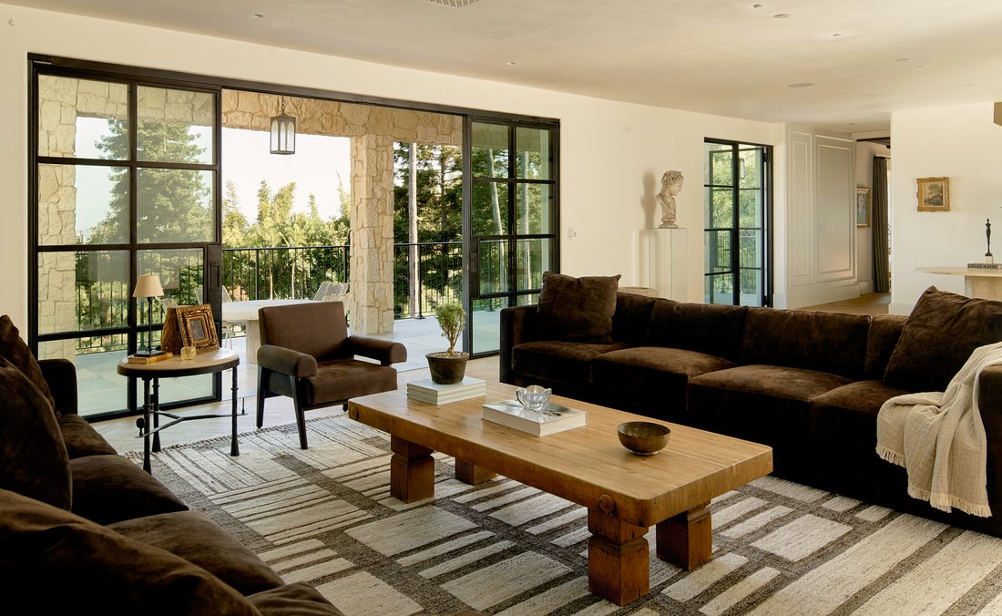 701 Nimes Road En Los ángeles, California, Estados Unidos En Venta ...