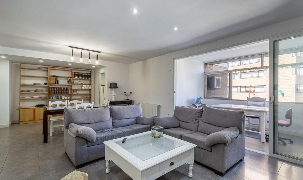 Granada Flat In Beiro, Granada, Spain For Sale (16322821)