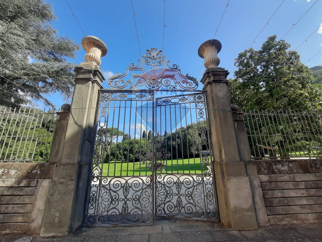 Villa Singola In Vendita A San Giuliano In San Giuliano Terme, Tuscany ...