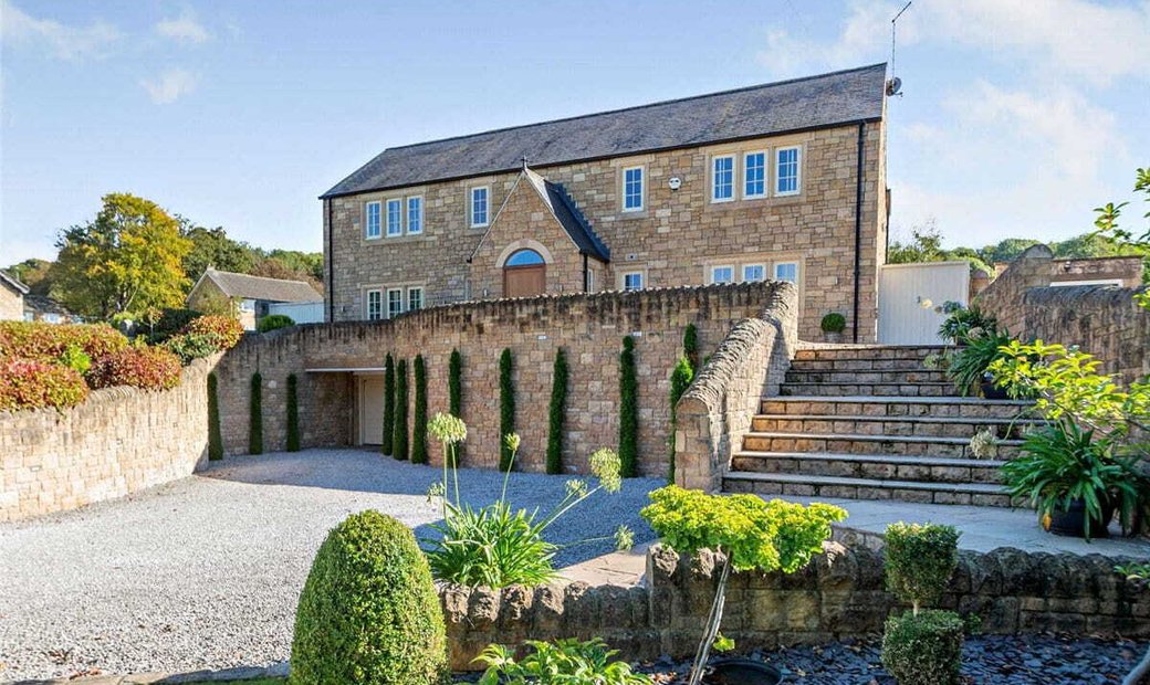 Main Street, Ledston Wf10 In Ledston, England, United Kingdom For Sale ...