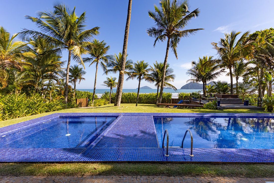 Casa Sulla Spiaggia Con Sette Suite E In São Sebastião, San Paolo ...