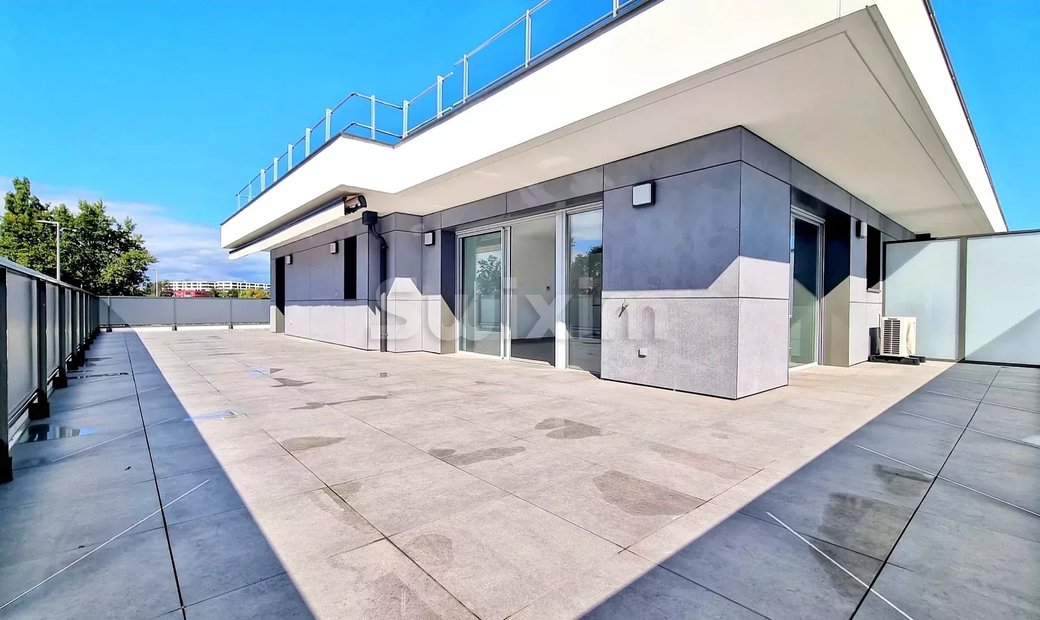 Modern 2 Bedroom Apartment In In Ambilly, Auvergne Rhône Alpes, France ...