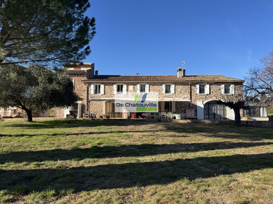 Gonfaron Estate Set In 2.9 In Gonfaron, Provence Alpes Côte D'azur ...
