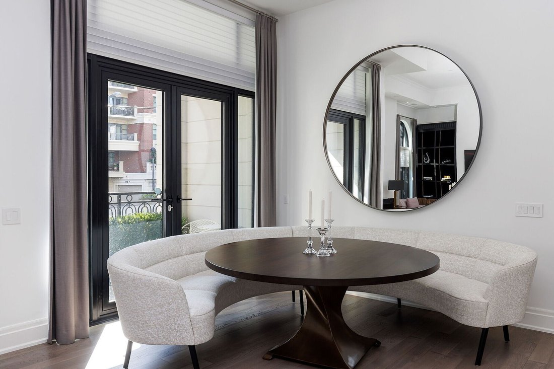 Luxury Condo In Toronto, Ontario, Canada For Sale (16340384)
