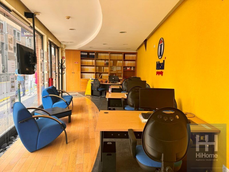 Shop With 2 Floors In Santa Maria Maior, Autonome Region Madeira ...