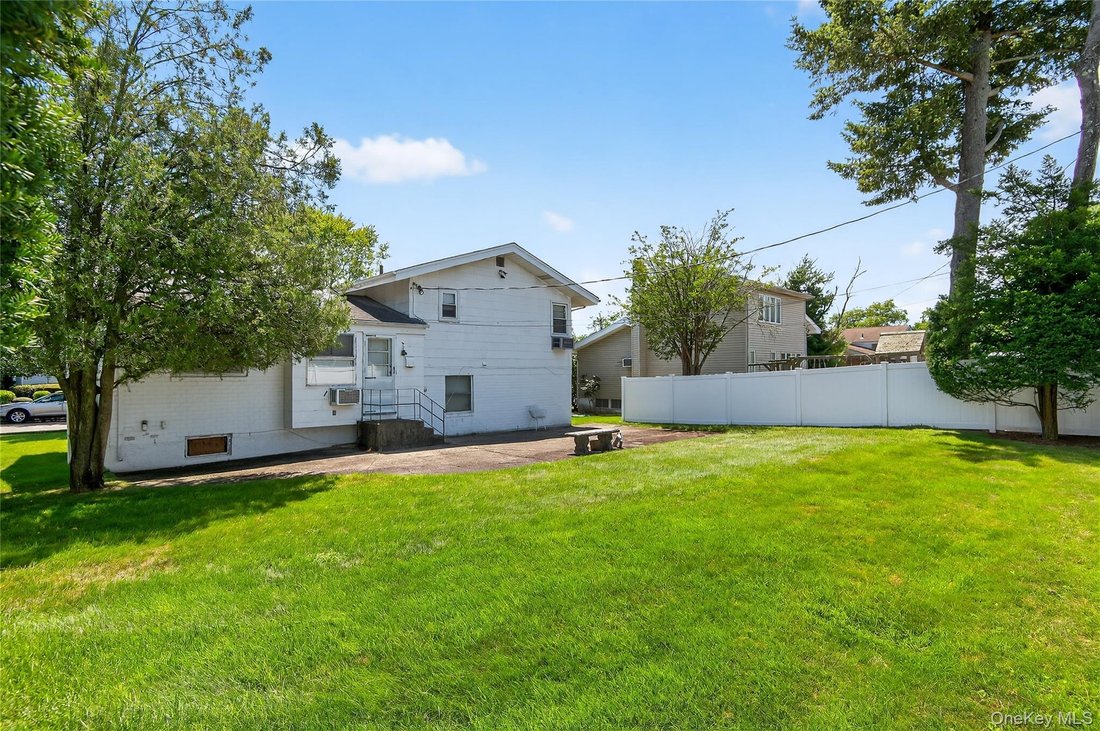 43 Friendly Lane, Jericho, Ny, 11753 En Jericho, Nueva York, Estados ...