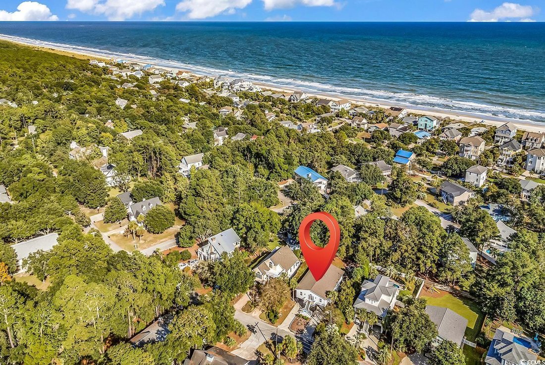 Single Family Home/House In Pawleys Island, South Carolina, United ...