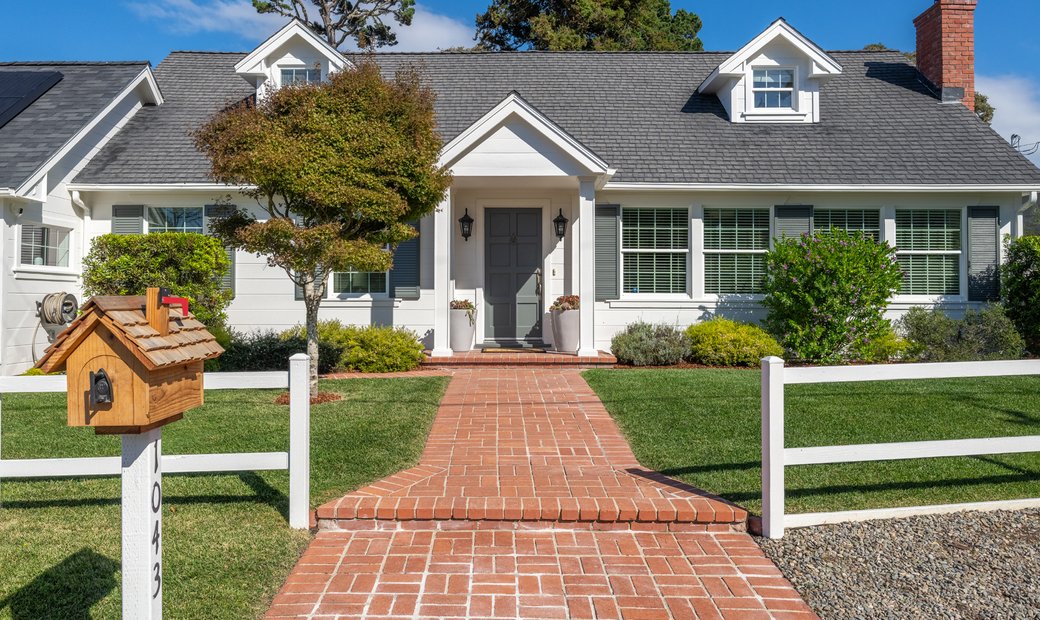 1043 Mission Road In Del Monte Forest, California, United States For ...