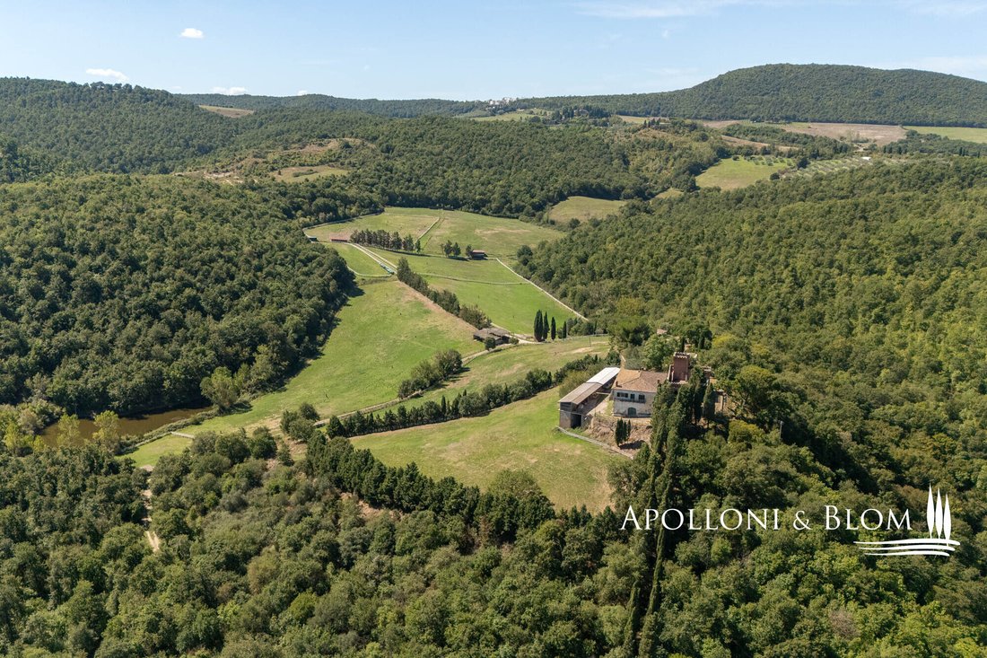The Turret Estate With Guest Cottage And Unique Horse In Tuscany, Italy ...