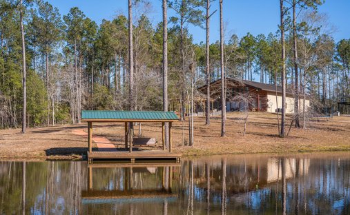 Luxury waterfront homes for sale in McLain, Mississippi | JamesEdition