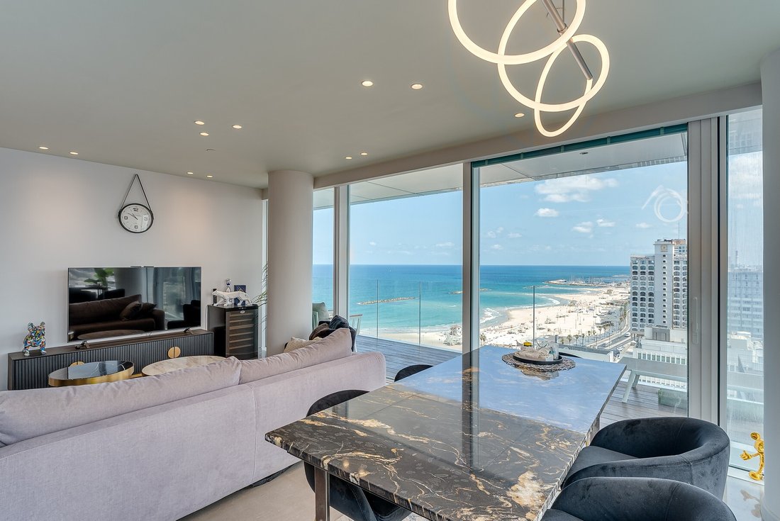 Seafront Luxury At The Kempinski In Tel Aviv Yafo, Tel Aviv District ...