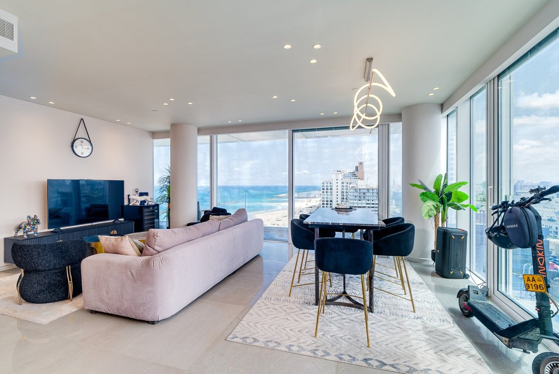 Seafront Luxury At The Kempinski In Tel Aviv Yafo, Tel Aviv District ...