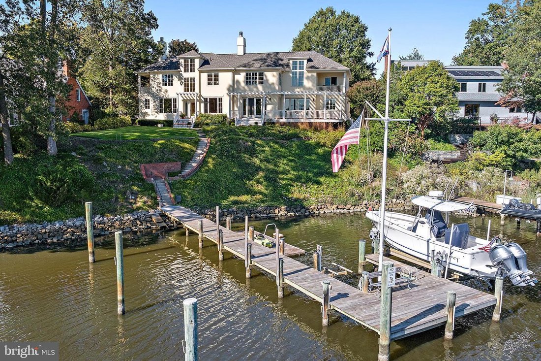 5 Bedrooms Single Family Detached In Parole, Maryland, United States ...