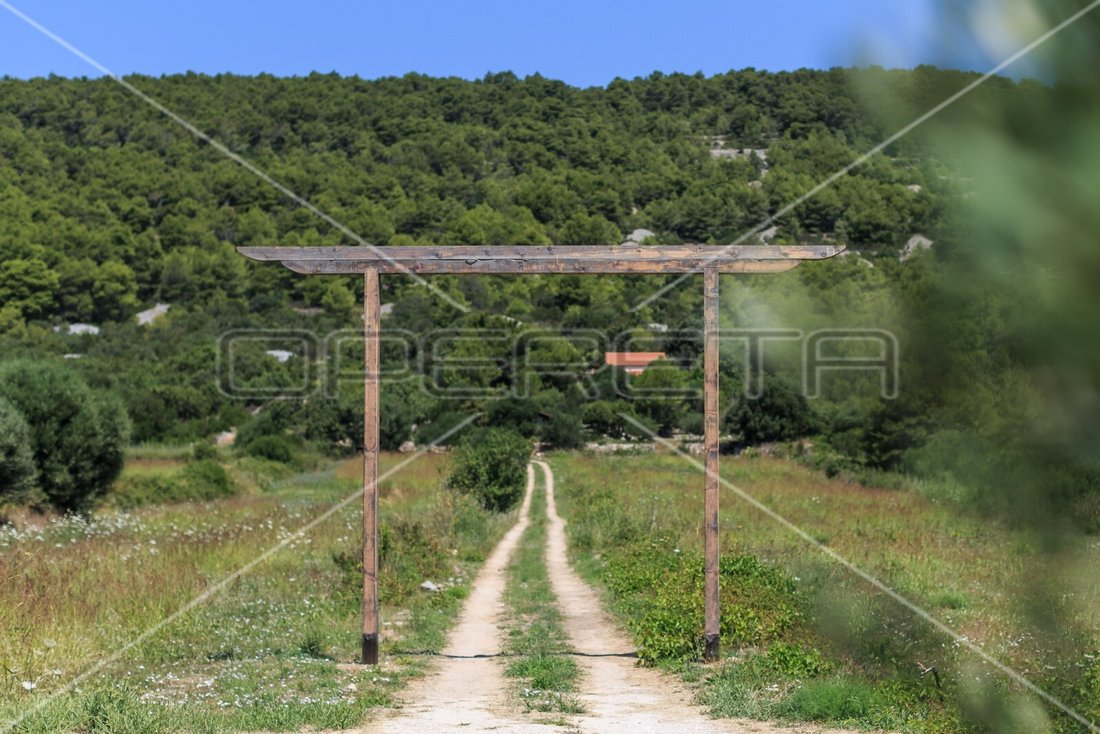 Sale, House, Vis, Dracevo In Dracevo Polje, Split Dalmatia County ...