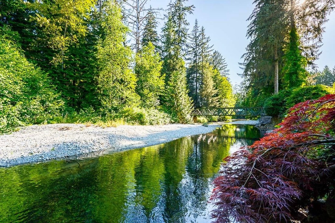 Amazing In Town Riverfront Property In Maple Ridge, British Columbia ...