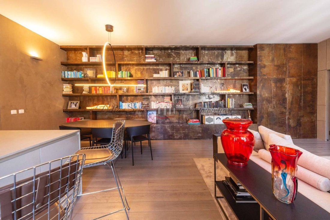 Exclusive And Recent 3 Room Apartment 123 Sqm With In Milan, Lombardy ...
