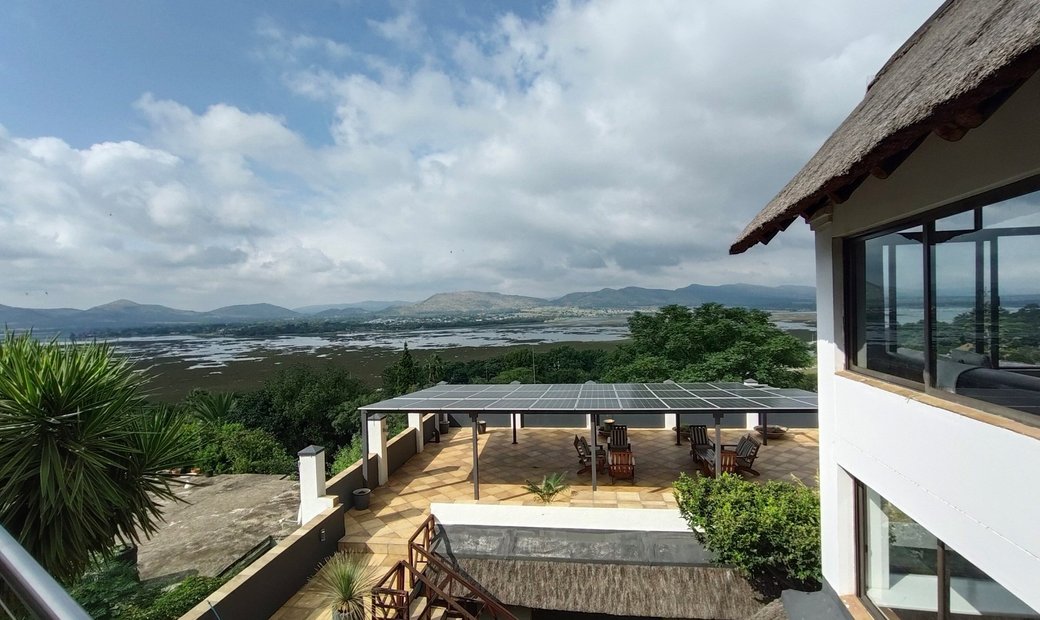 Luxurious Ten Bedroom With Breath In Hartbeespoort, North West, South ...