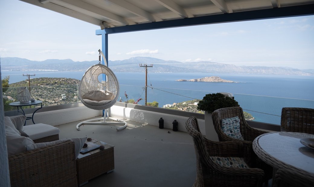 Luxurious Maisonette With A View Of The In Sofiko Community, Solygeia ...