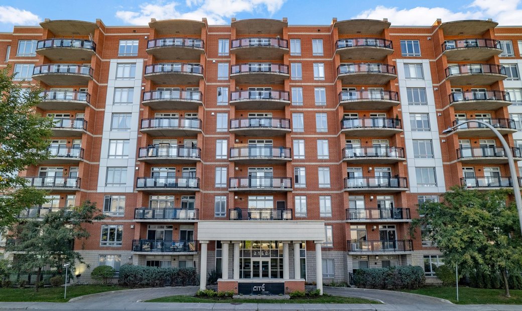Laval (Chomedey) Qc In Laval, Quebec, Canada For Sale (16399250)