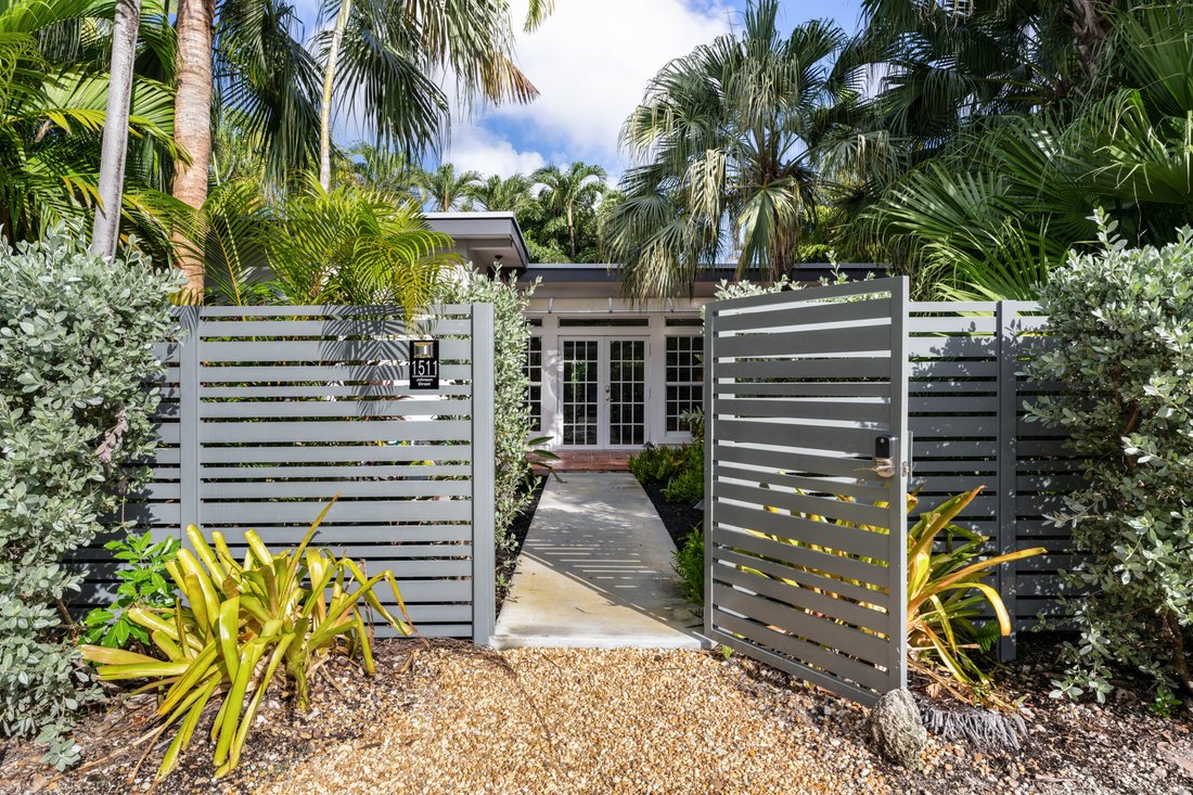 1511 Johnson Street In Key West, Florida, United States For Sale (16401948)