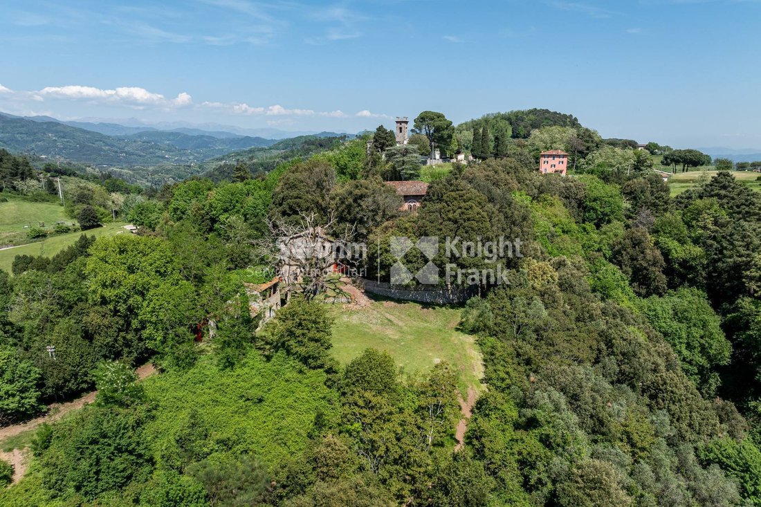 Villa For Sale In Lucca, Chiatri In San Macario In Piano, Lucca ...